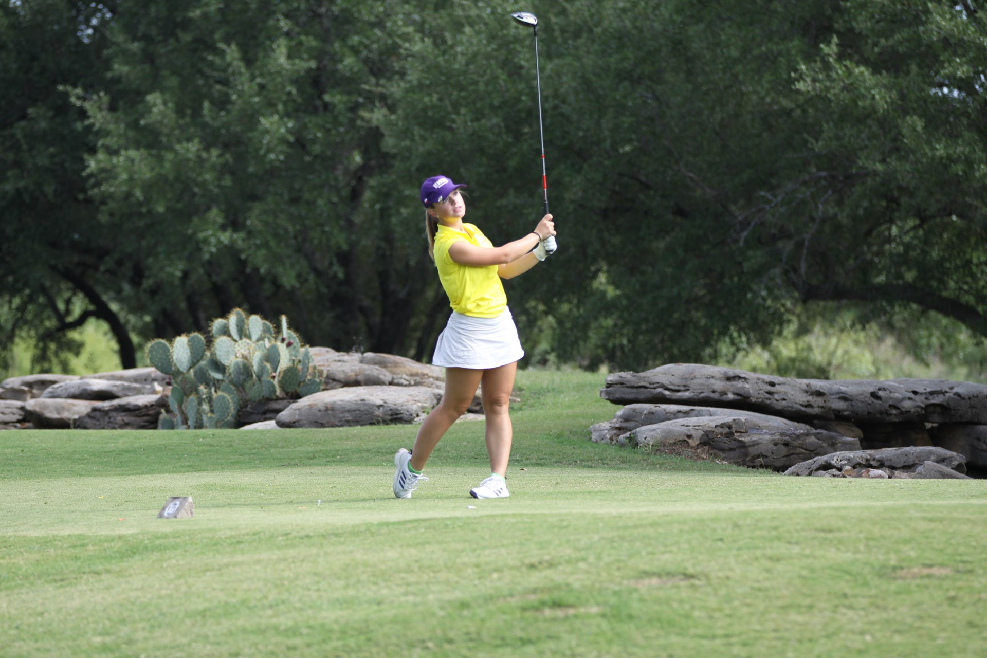 Sarah Kmiecik - Women's Golf - University of Mary Hardin-Baylor Athletics