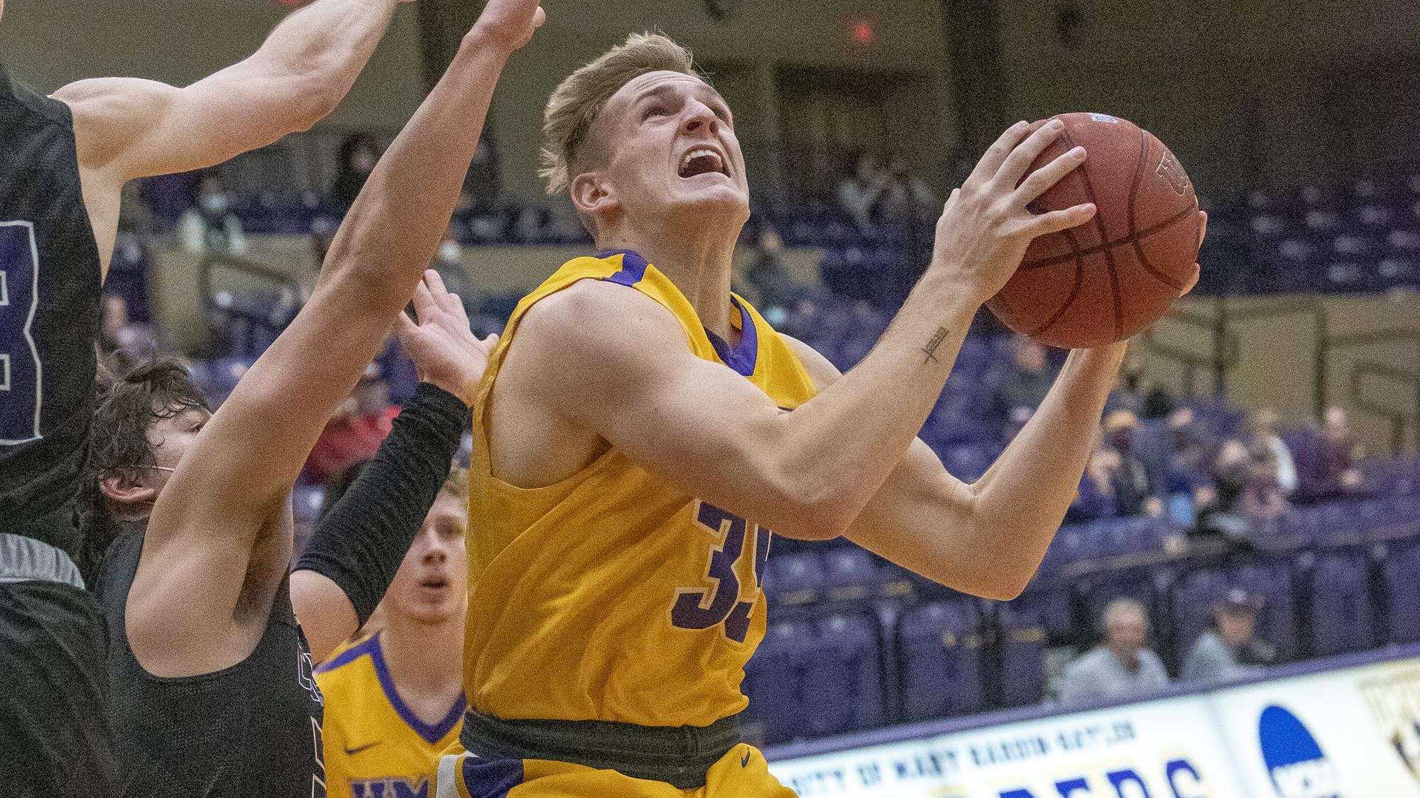Gibson Hearne - Men's Basketball - University of Mary Hardin-Baylor ...