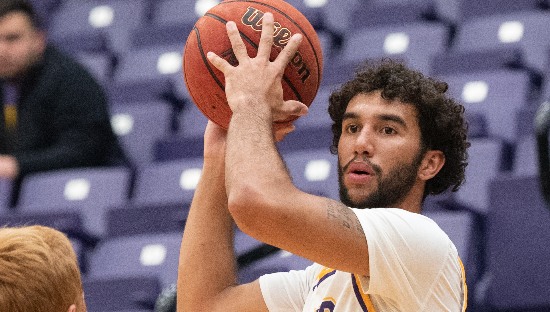 Payton Brooks - Men's Basketball - University of Mary Hardin-Baylor Athletics