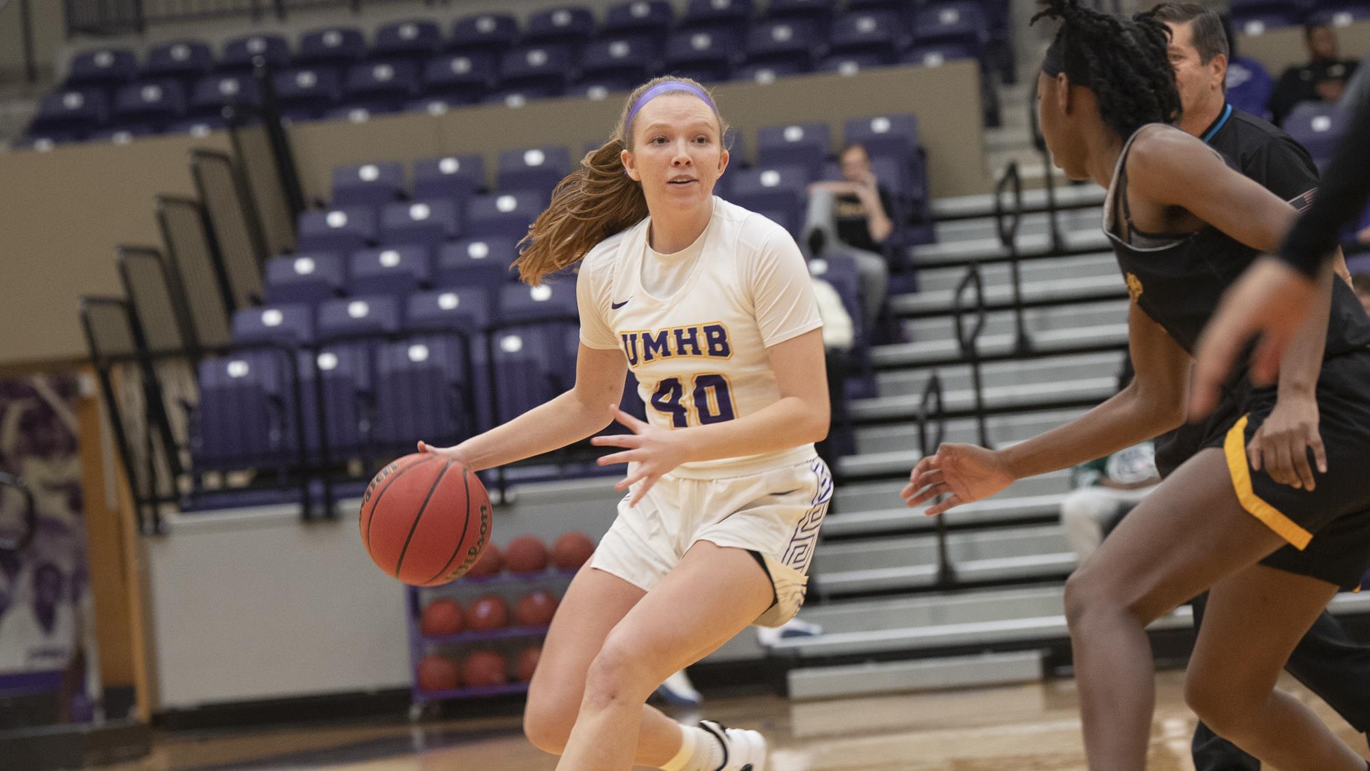 Kasey Jo Hinton - Women's Basketball - University of Mary Hardin-Baylor ...