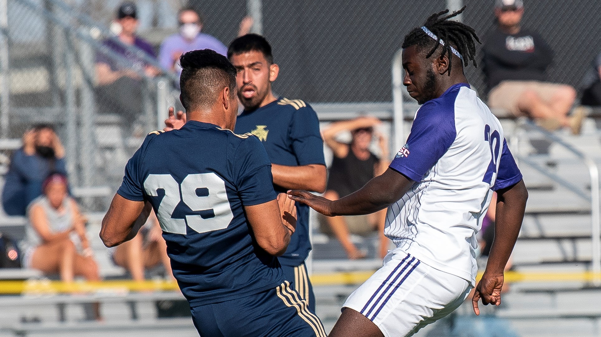 Amasan Agbu - Men's Soccer - University of Mary Hardin-Baylor Athletics