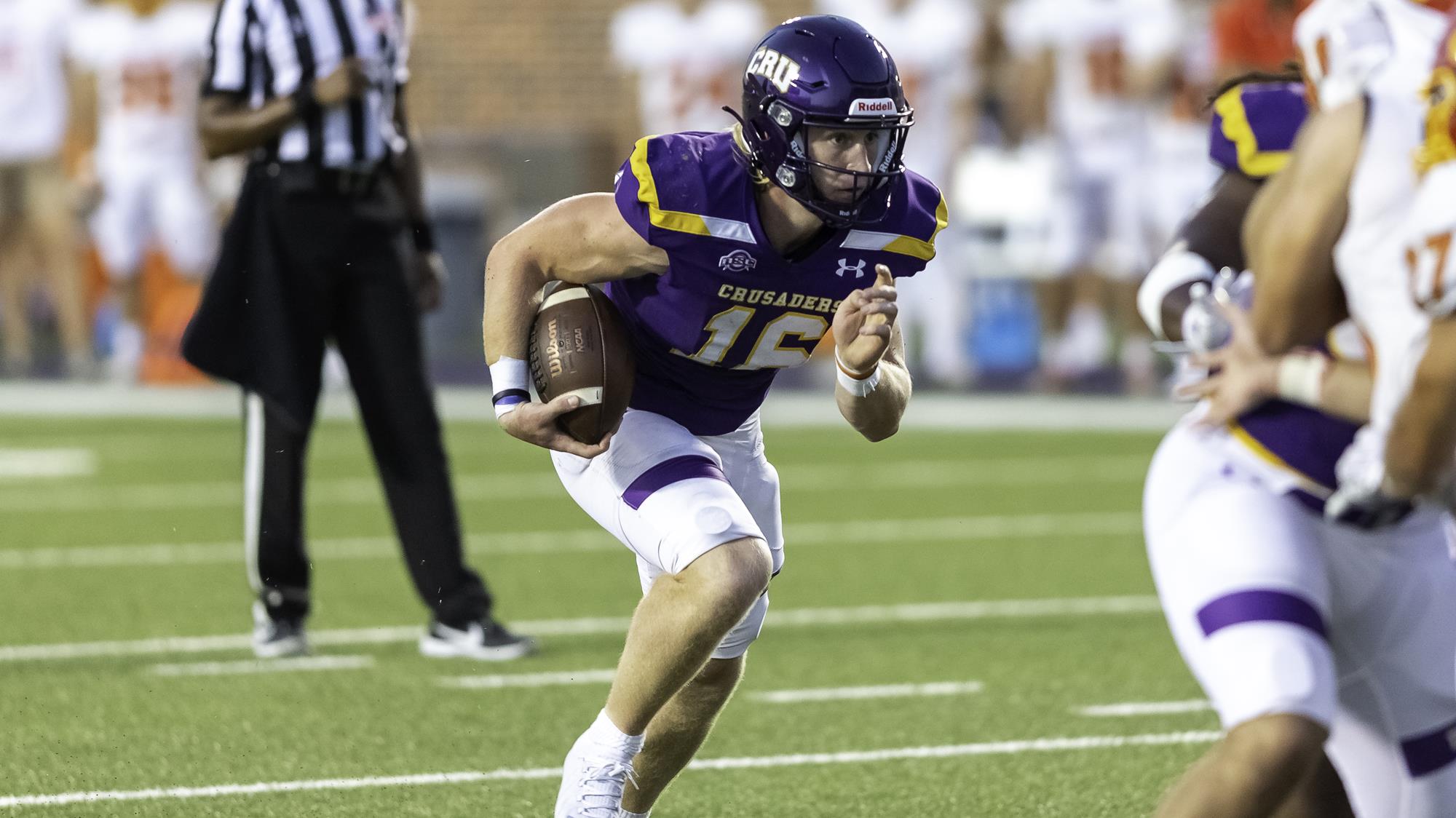 Tommy Bowden - Football - University of Mary Hardin-Baylor Athletics