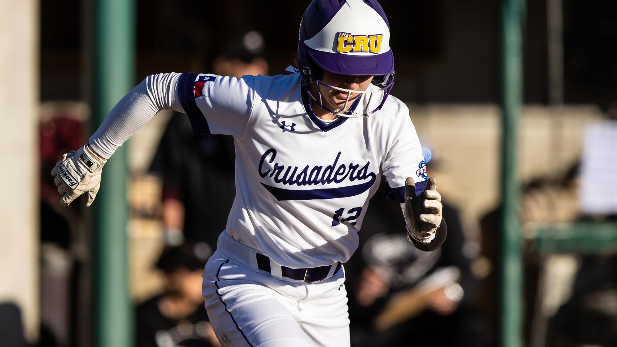 Bailey Eggleston - Softball - University of Mary Hardin-Baylor Athletics