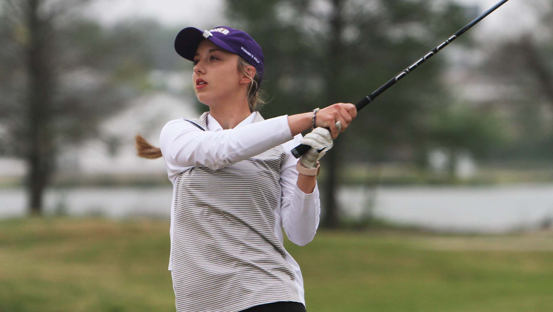 Lauren Chesshir - Women's Golf - University of Mary Hardin-Baylor Athletics