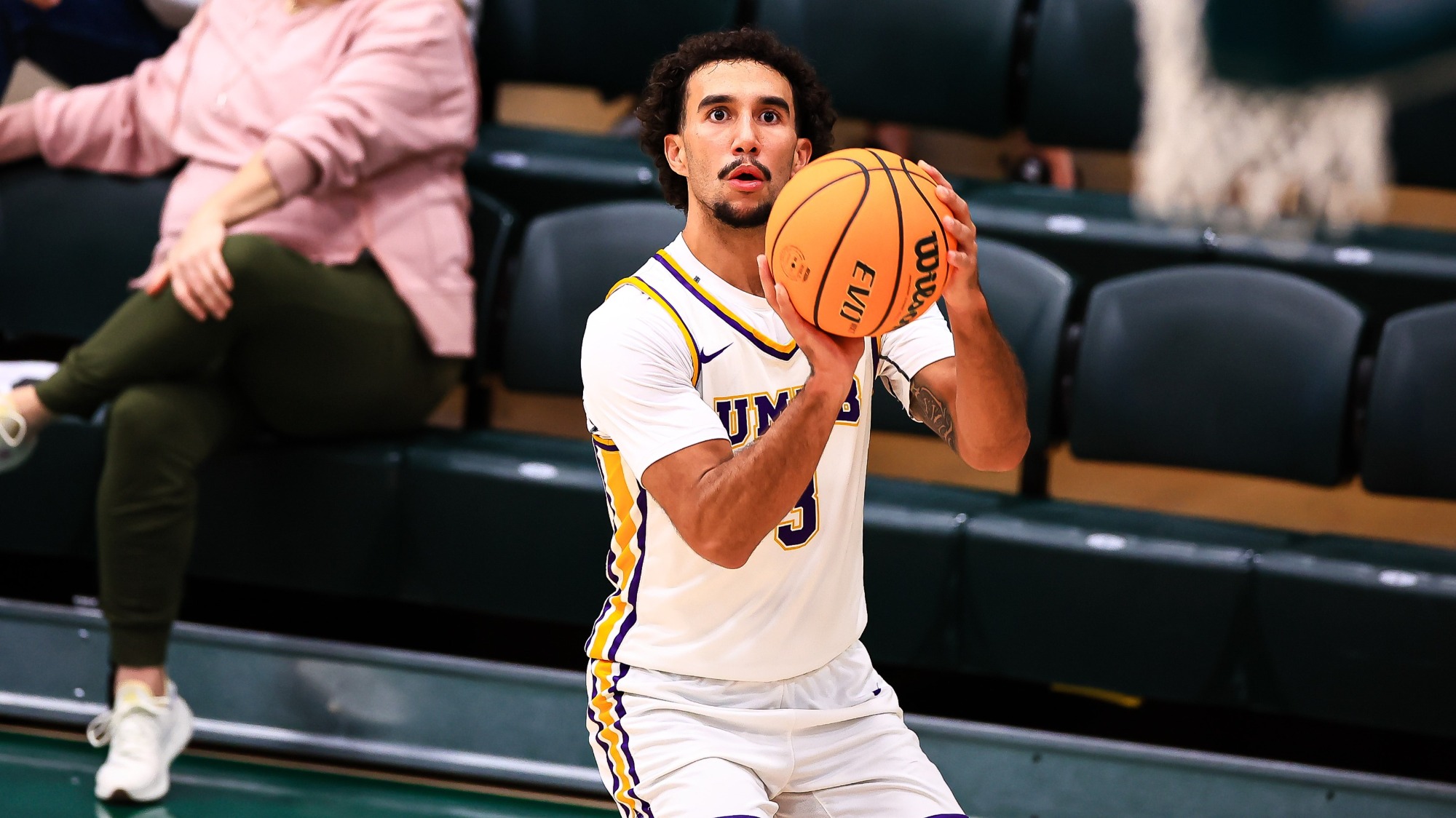 Payton Brooks - Men's Basketball - University of Mary Hardin-Baylor ...
