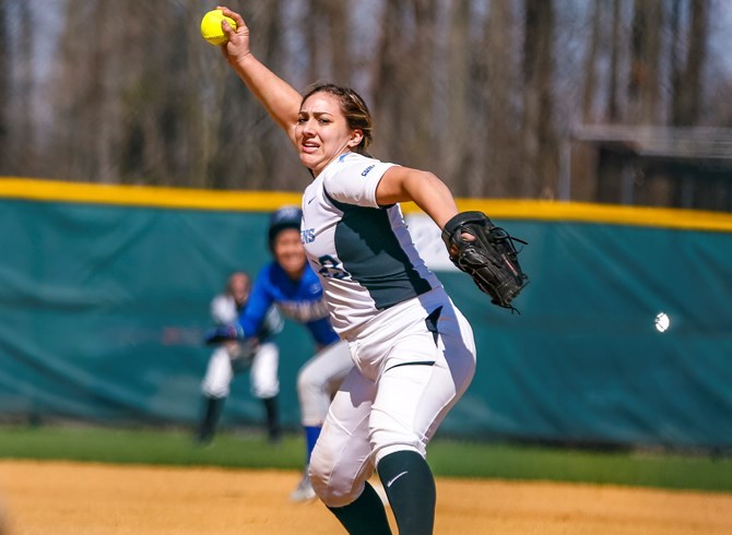 Nicolette Trapani - Softball - College of Staten Island Athletics