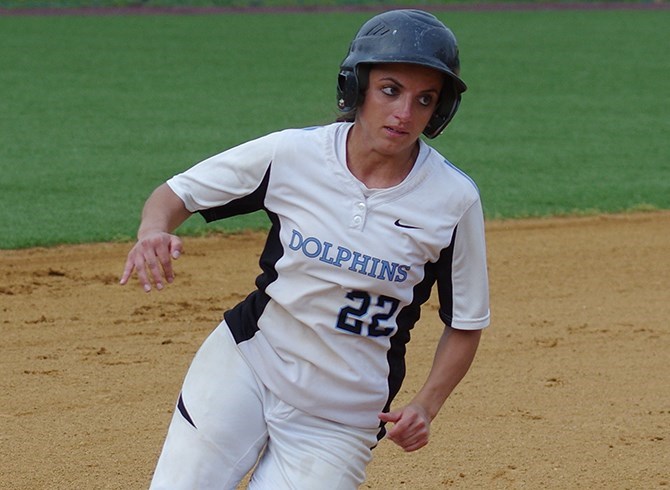 Jacqueline Cautela - Softball - College of Staten Island Athletics