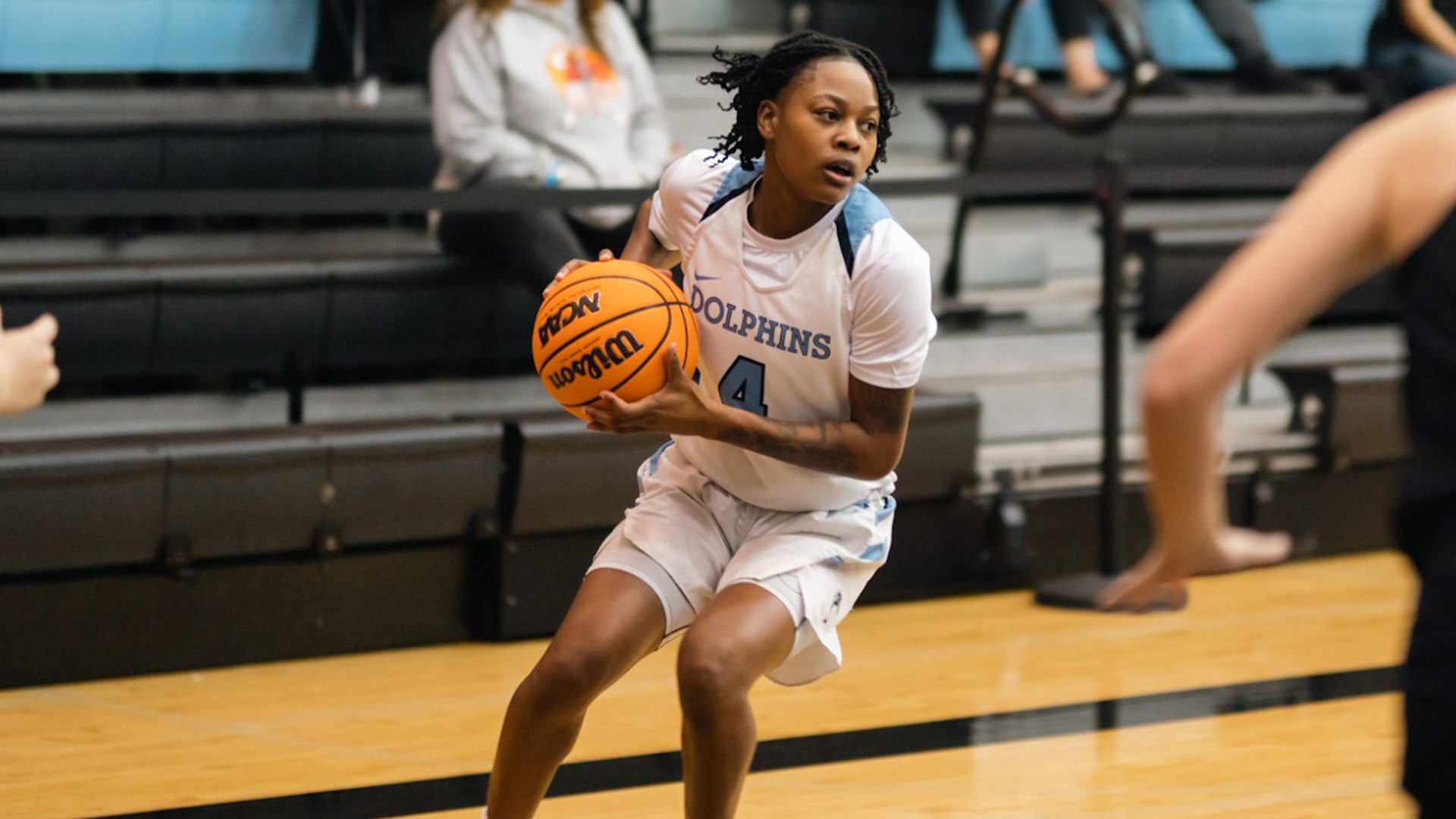 Kaia Johnson - Women's Basketball - College of Staten Island Athletics