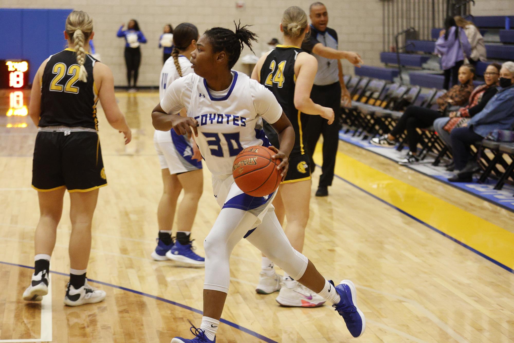 Sharmayne Finley - Women's Basketball - College of Southern Nevada ...