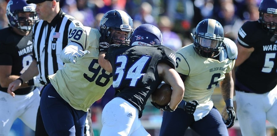 Halverson sets career tackles record in homecoming loss - Concordia ...