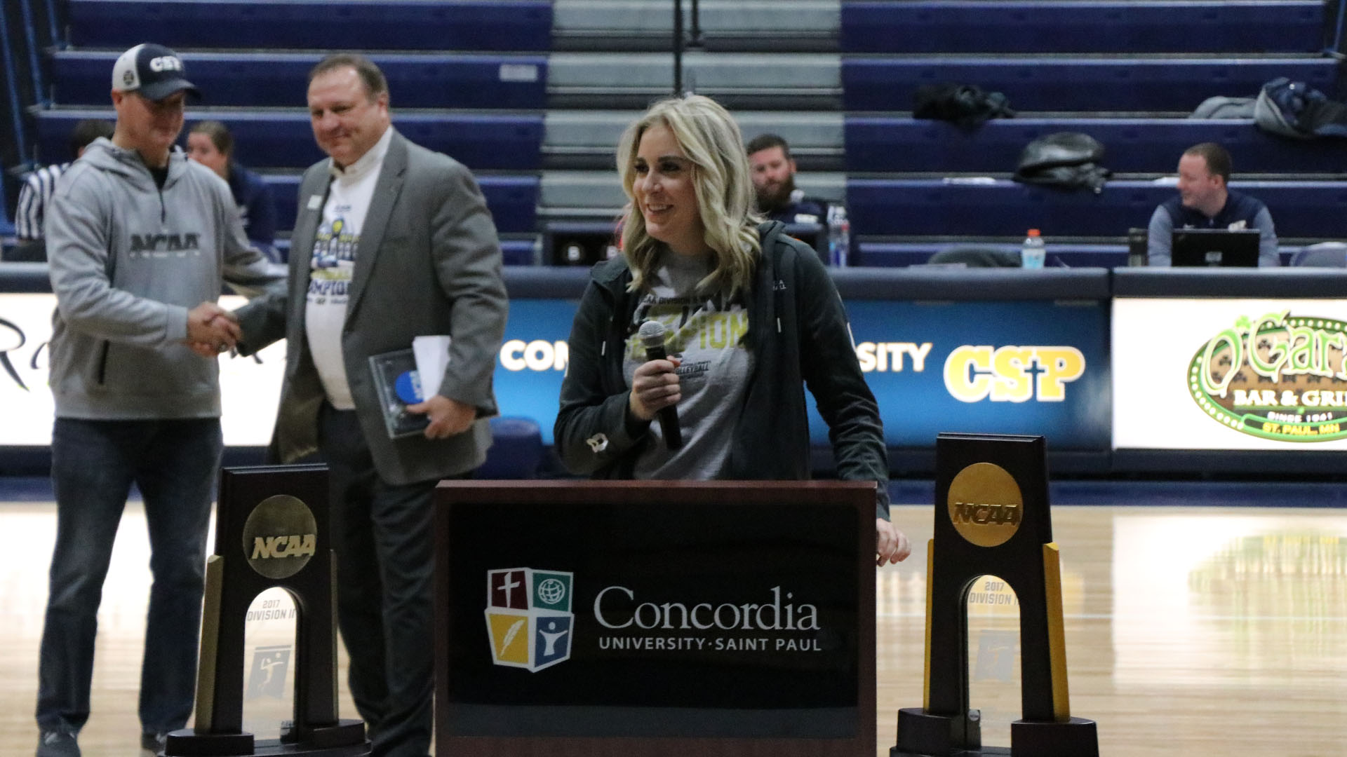 Concordia volleyball unveils 2017 NCAA Championship banner - Concordia ...
