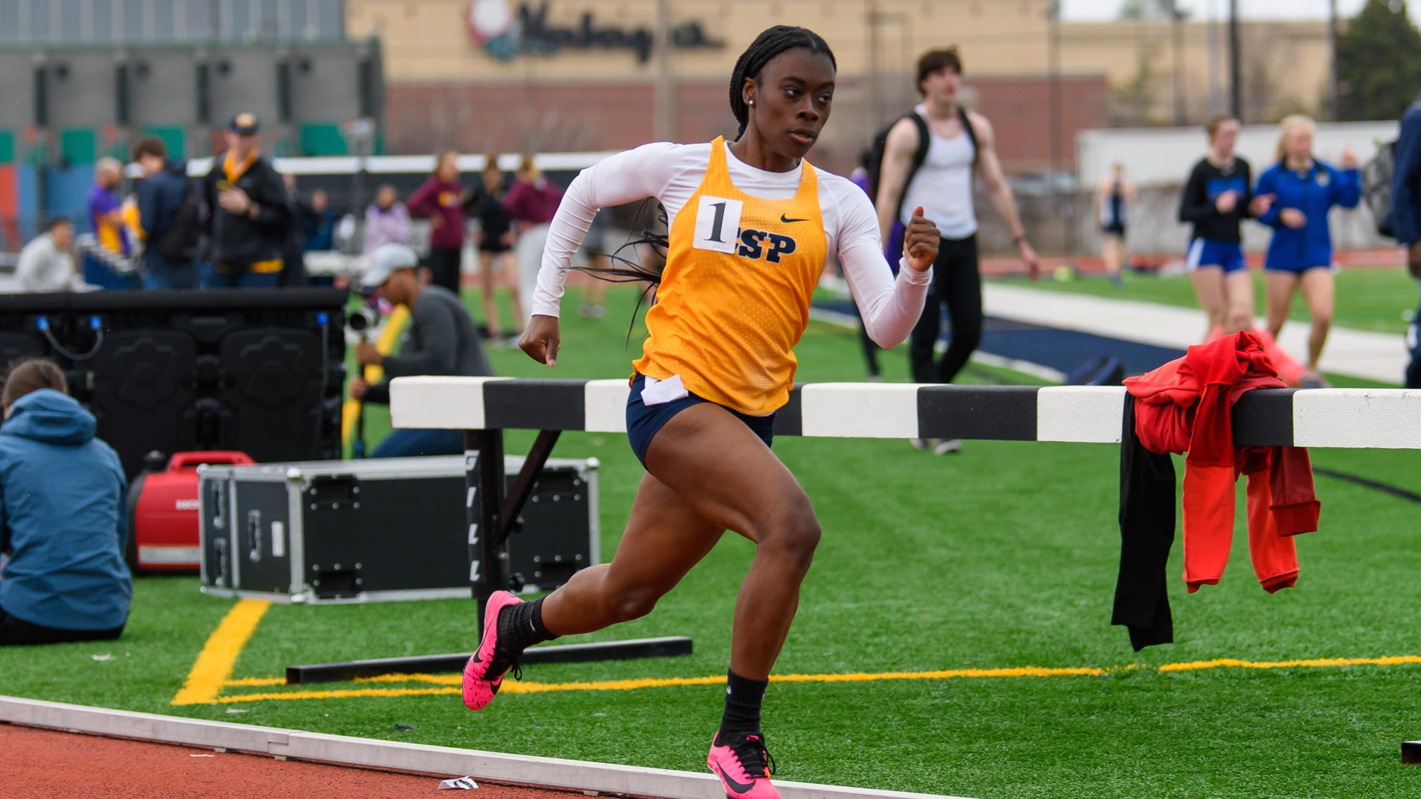 Cece Lewis - Women's Track and Field - Concordia University, St. Paul ...