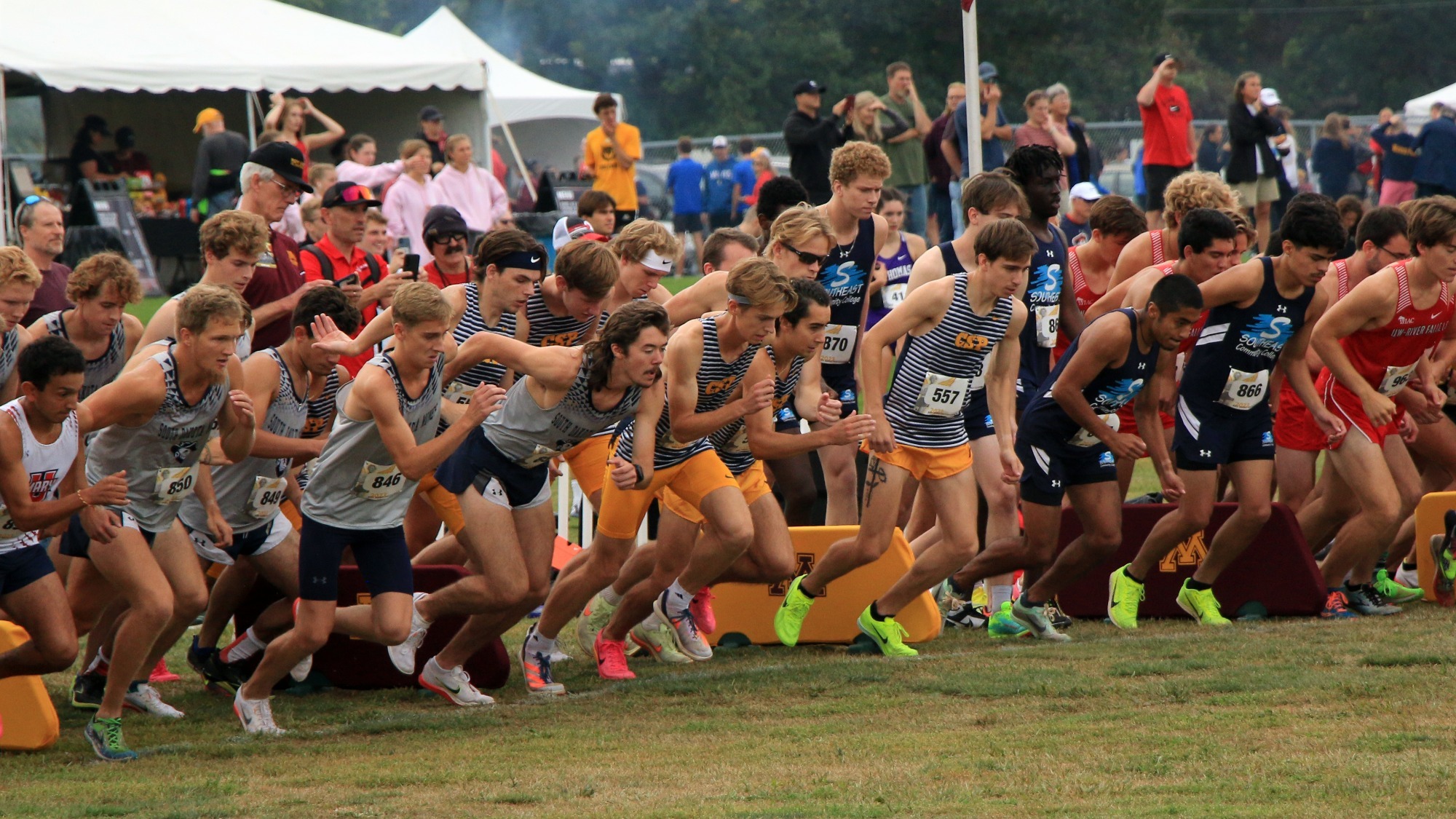 Golden Bear men place 14th and women finish 22nd to open season at the ...