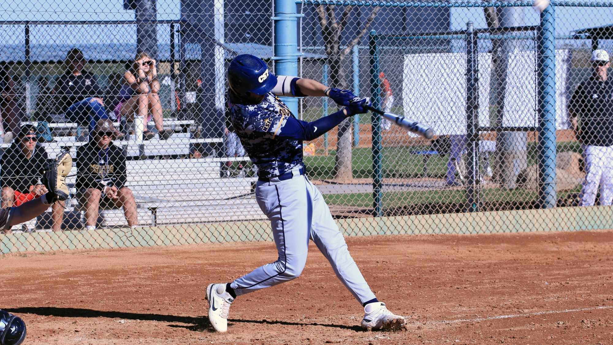 Golden Bears split games with SCSU in Iowa - Concordia University, St ...