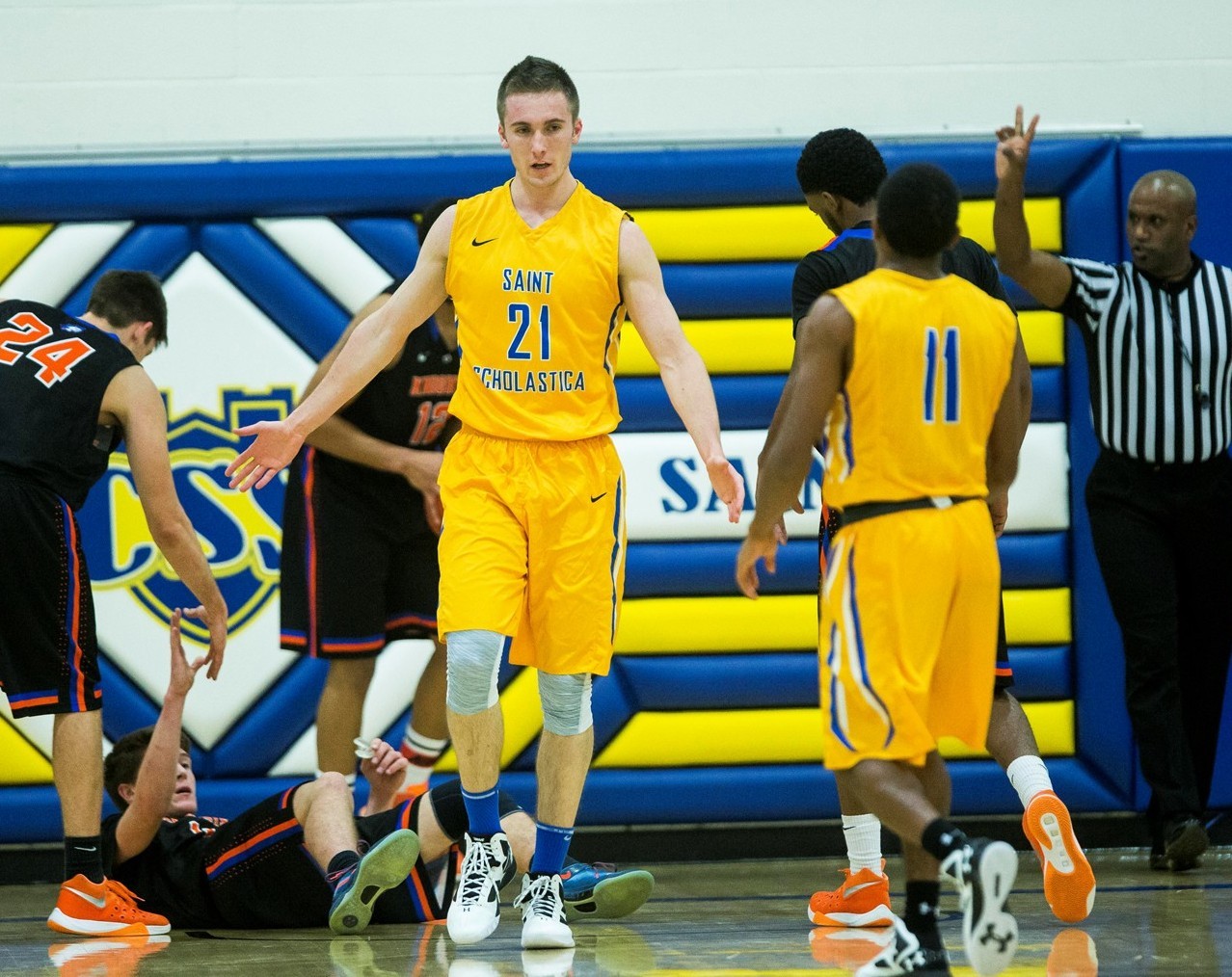 Andrew Laughlin - Men's Basketball - The College of St. Scholastica ...