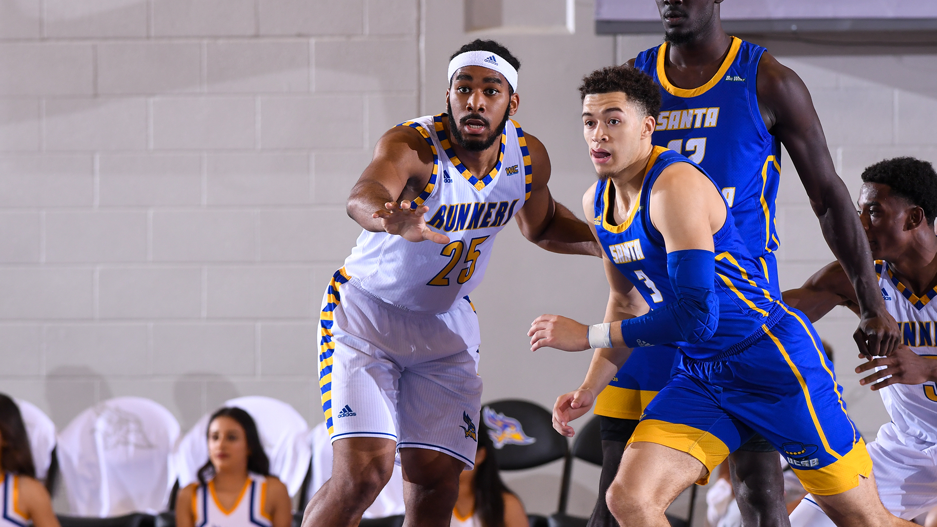 Darrin Person Jr. - Men's Basketball - California State University at ...
