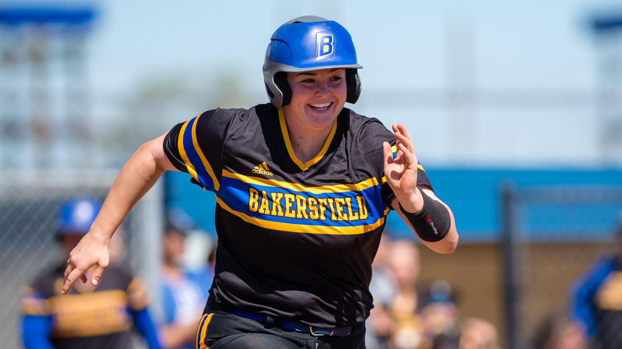 Nicole Curry - Softball - California State University at Bakersfield ...