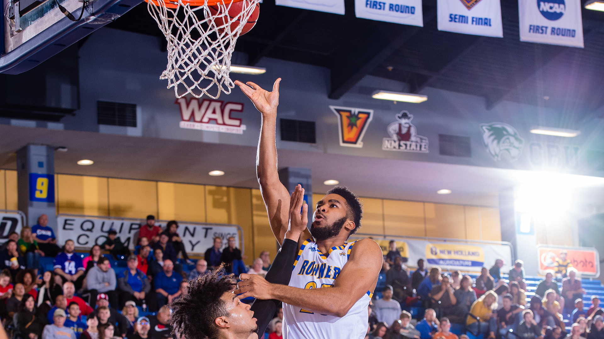 Darrin Person Jr. - Men's Basketball - California State University at ...