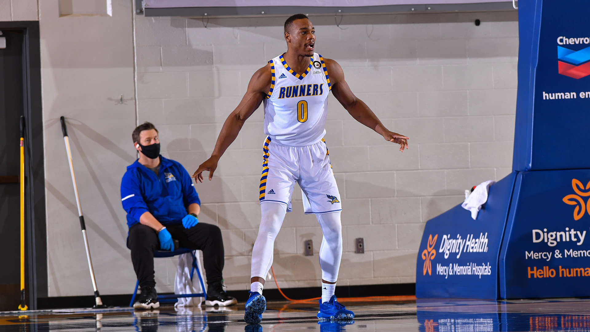 Ronne Readus - Men's Basketball - California State University at ...