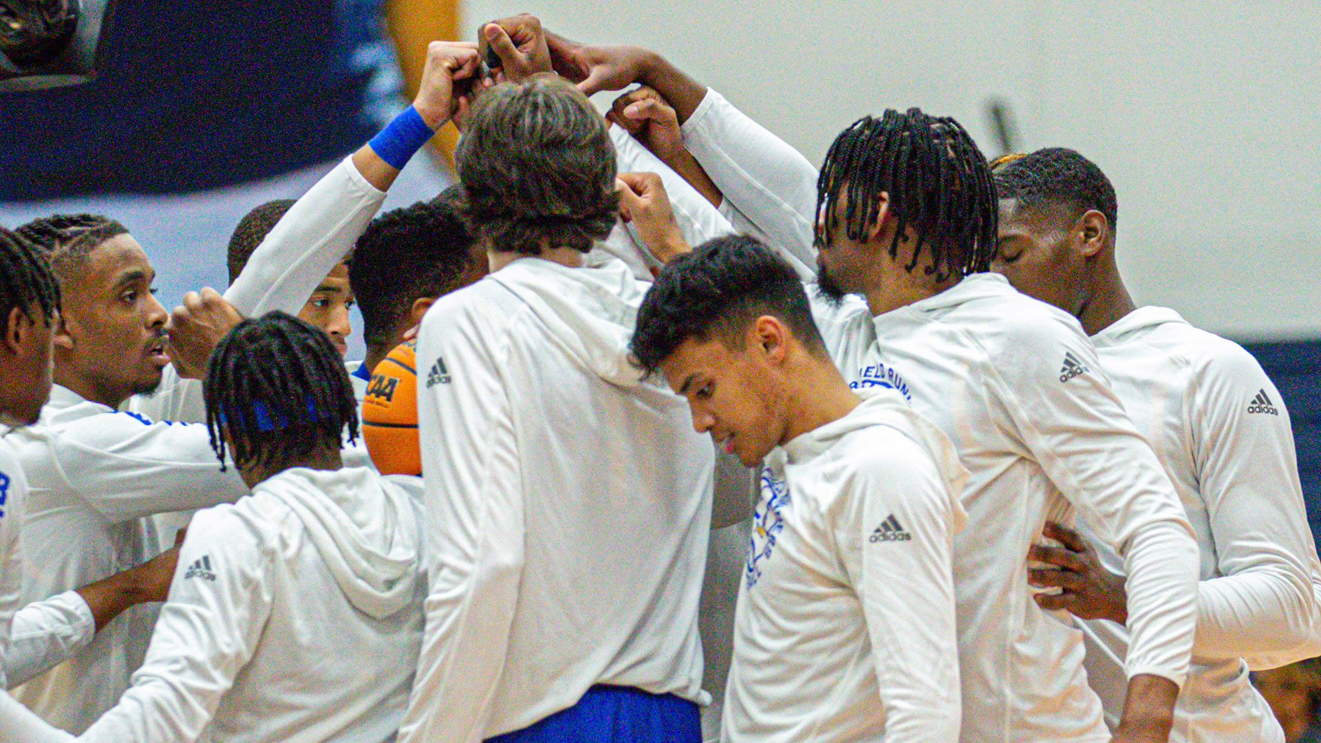 Veteran Core Leads Young Squad into 2022-23 Season - California State ...