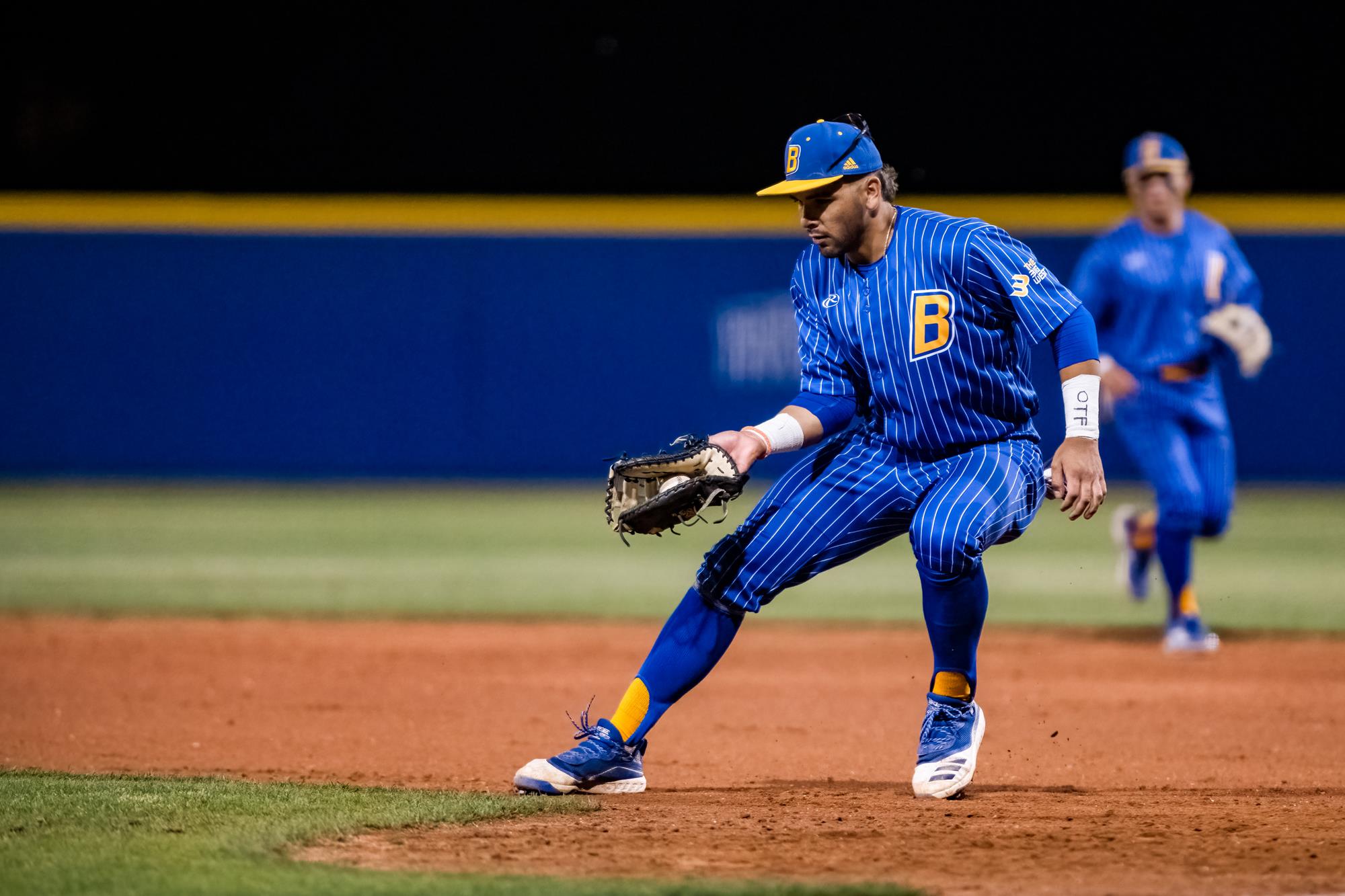 Aaron Perez - Baseball - California State University at Bakersfield ...