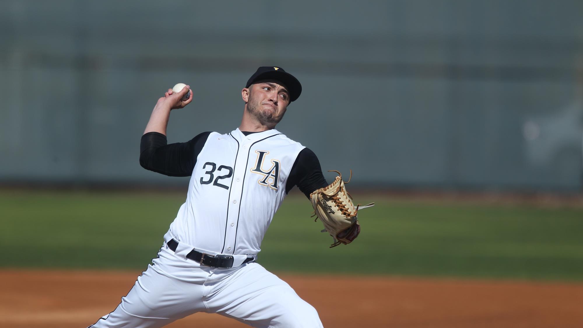 Golden Eagles Drop Series Opener To Otters - Cal State LA Athletics