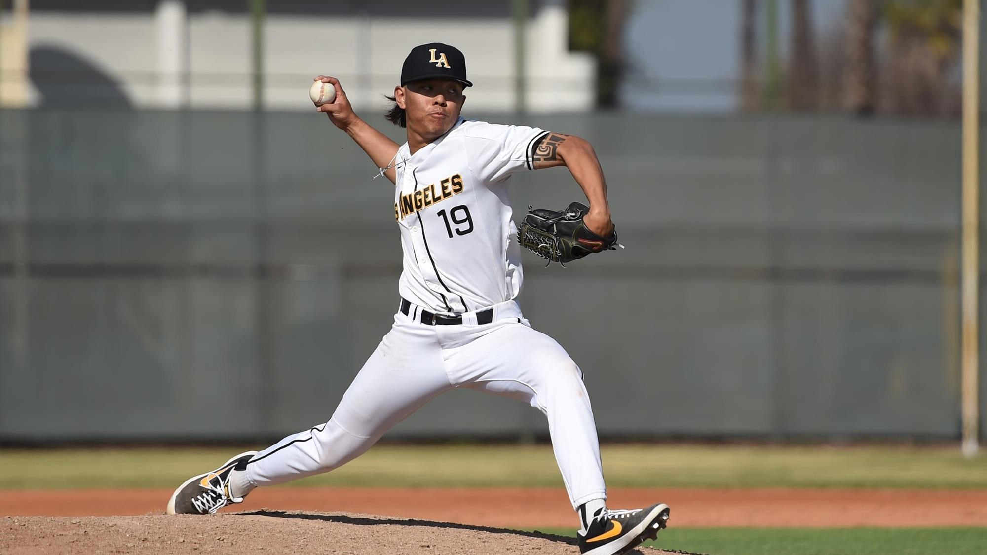 Golden Eagles Make Themselves At Home In 2022 Opener - Cal State LA ...