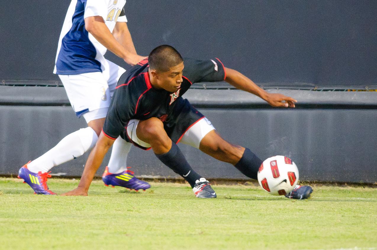 Edwin Rivas - 2014 - Men's Soccer - CSUN Athletics