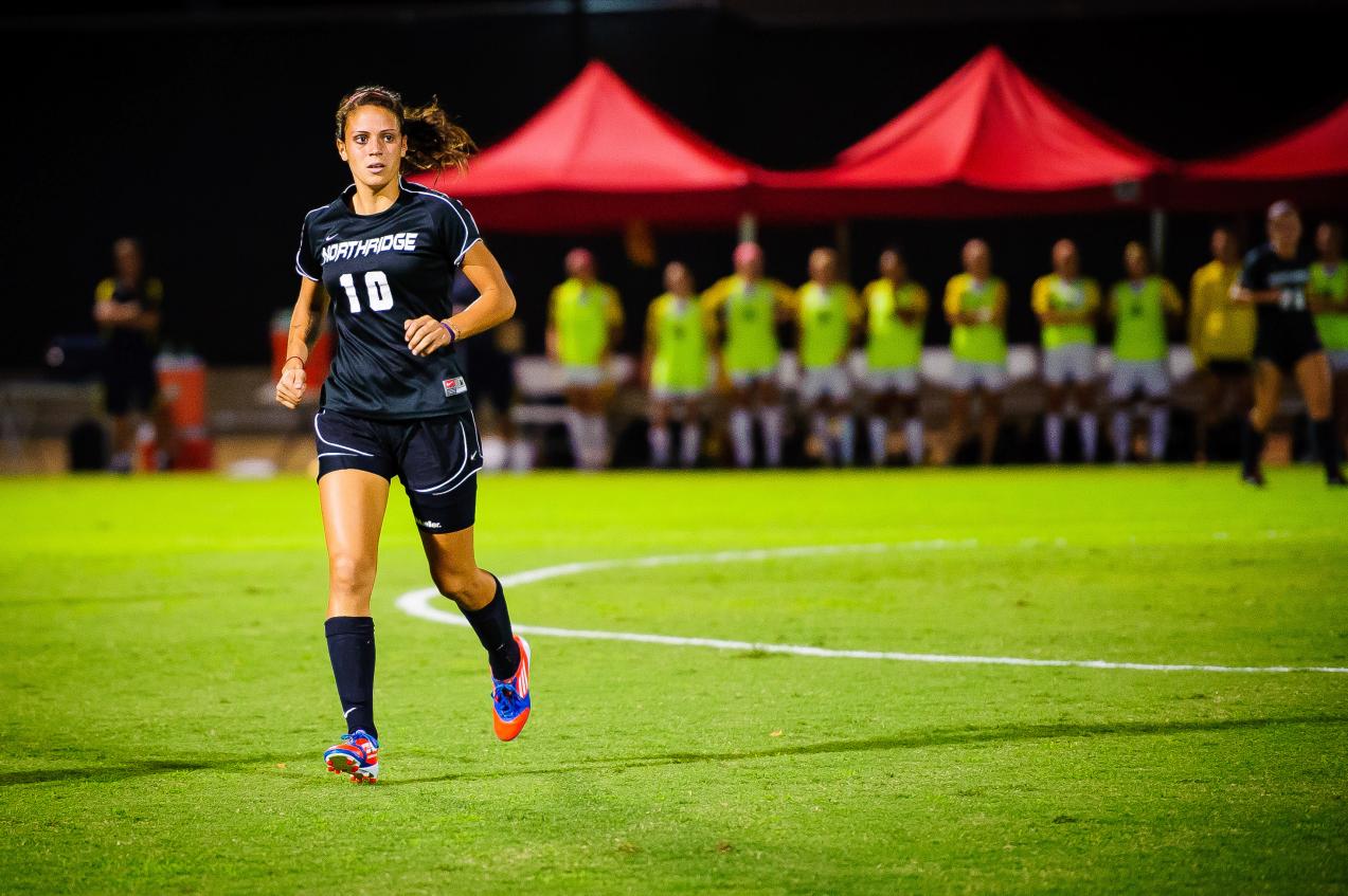 Melissa Fernandez - 2012 - Women's Soccer - CSUN Athletics