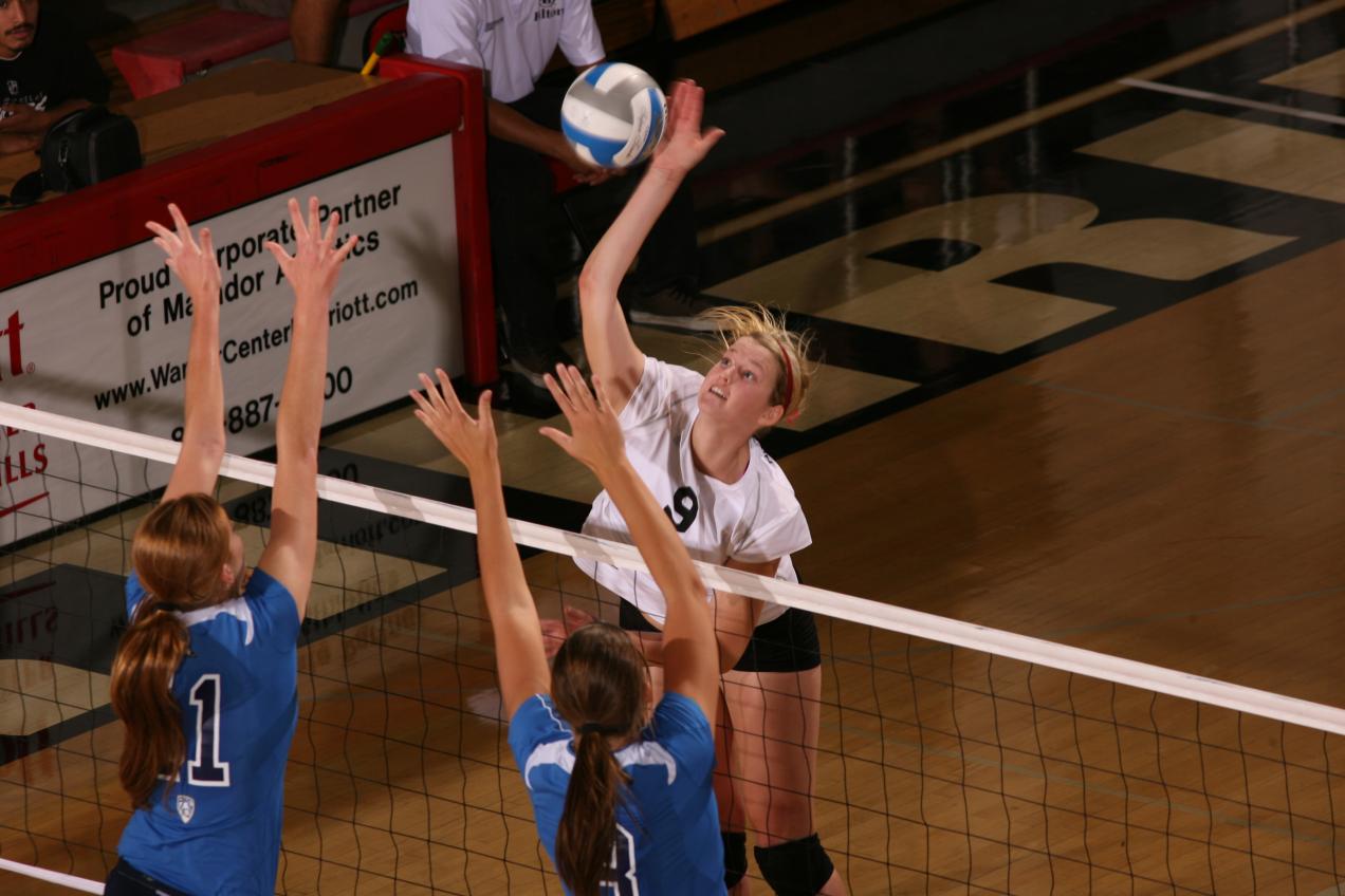 Natalie Allen - 2014 - Women's Volleyball - CSUN Athletics