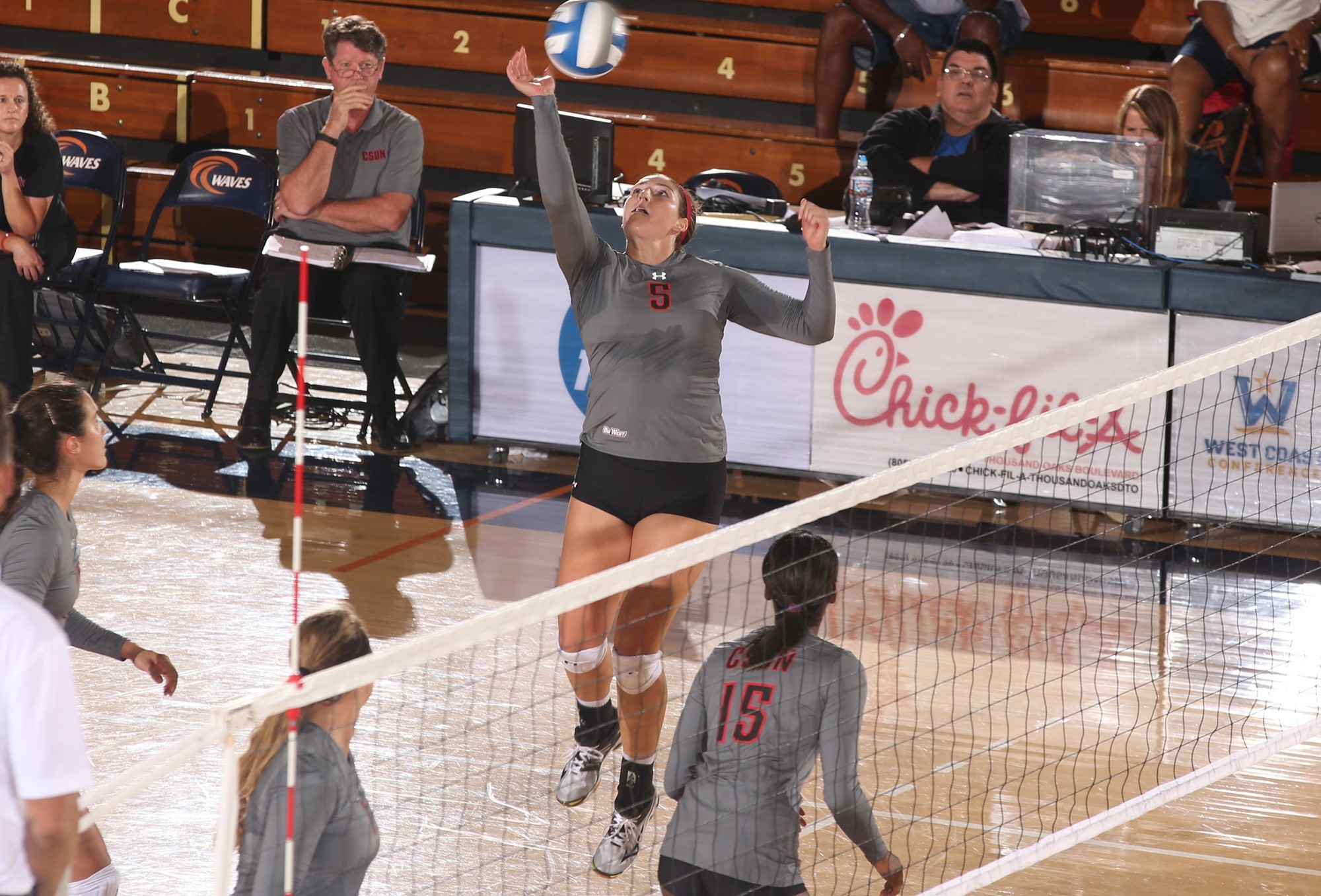 Julie Haake - 2016 - Women's Volleyball - CSUN Athletics