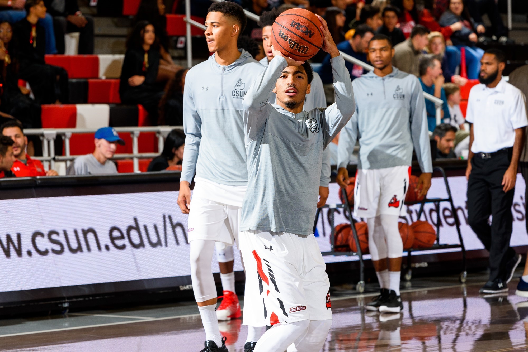 Jonathan Guevara - 2017-18 - Men's Basketball - CSUN Athletics