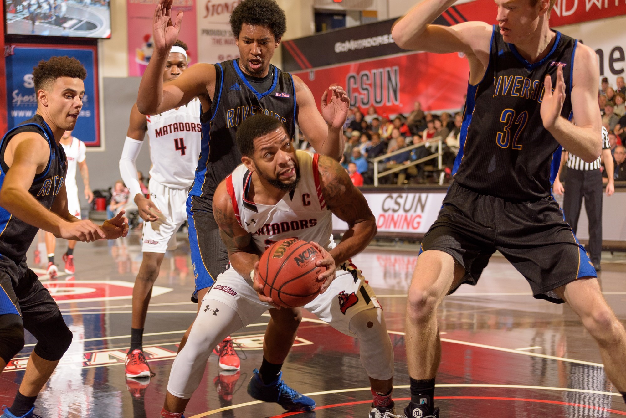 Aaron Parks - 2016-17 - Men's Basketball - CSUN Athletics