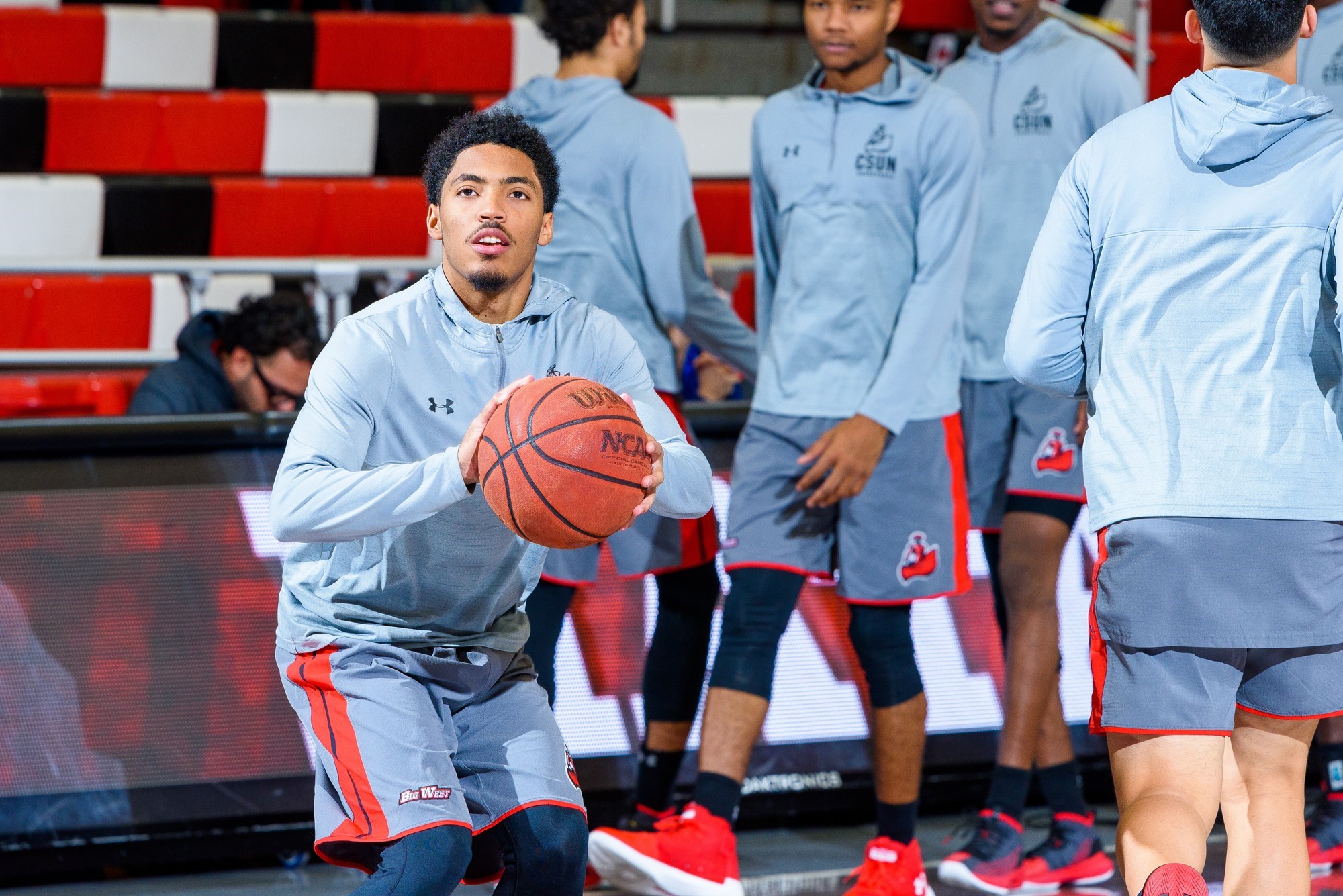 Jonathan Guevara - 2017-18 - Men's Basketball - CSUN Athletics