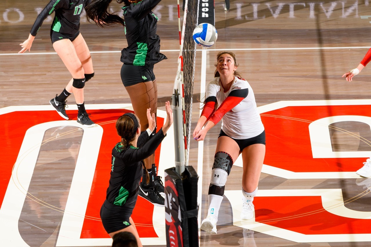 Hannah Merjil - 2019 - Women's Volleyball - CSUN Athletics