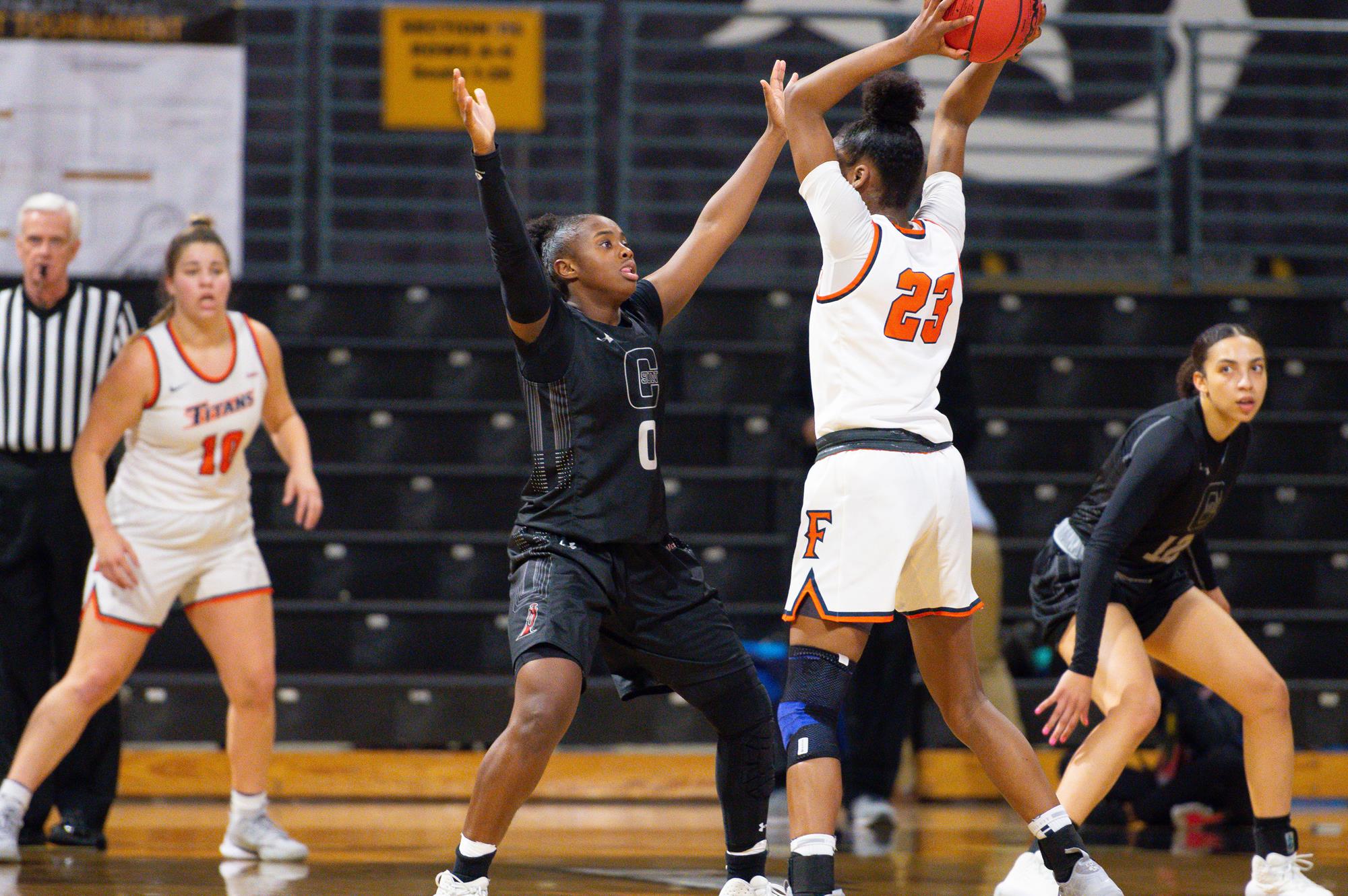 Deja Williams - 2019-20 - Women's Basketball - CSUN Athletics