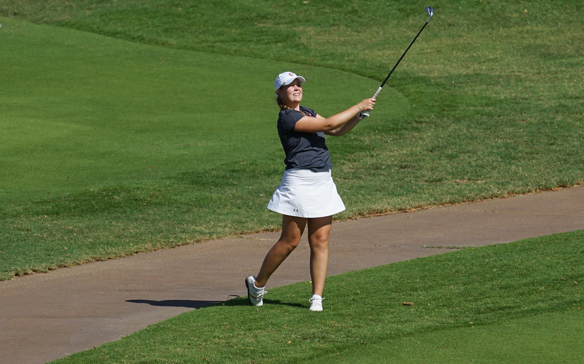 Julia Johansson - 2021-22 - Women's Golf - CSUN Athletics