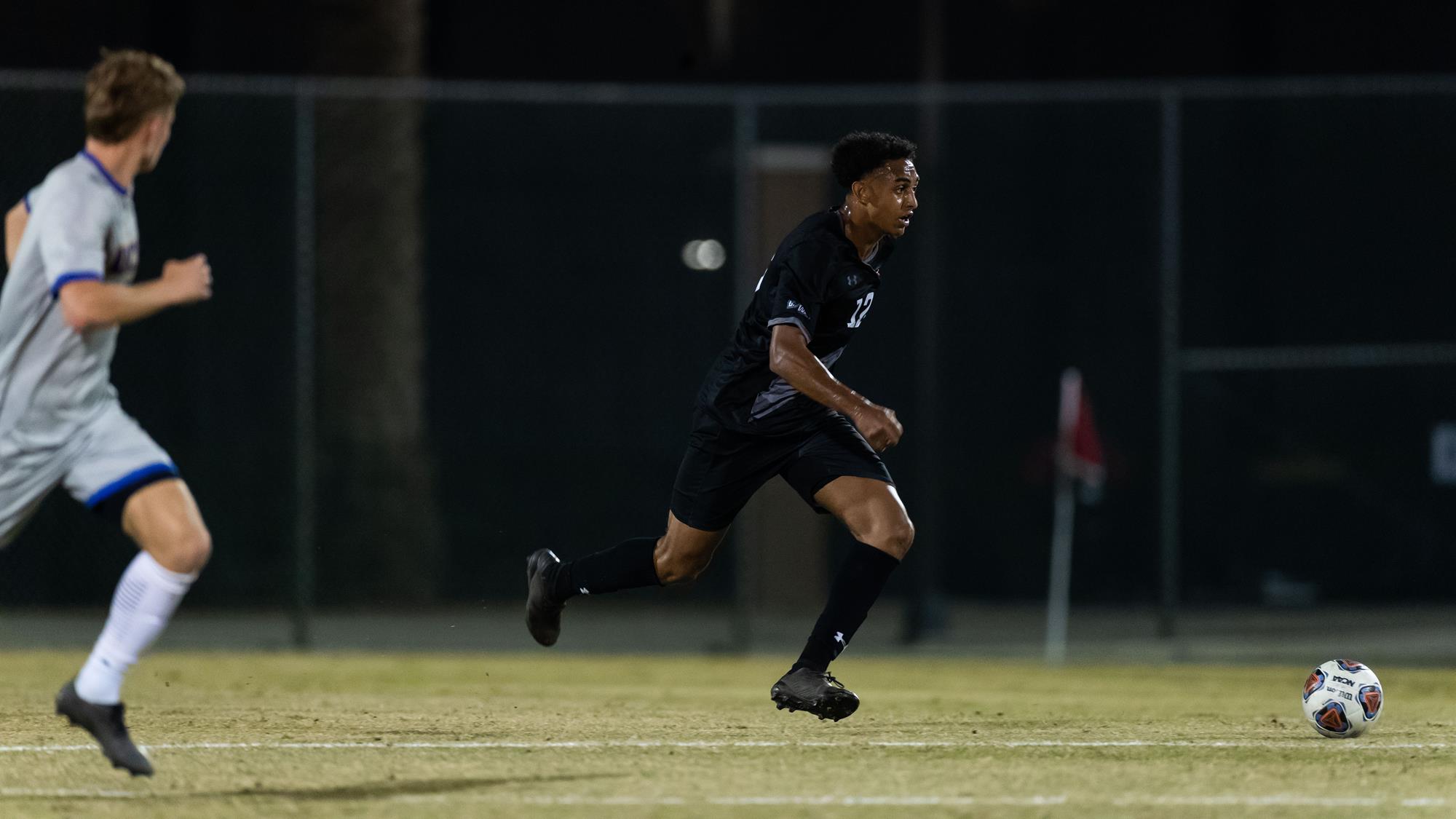 Jordan Isibor - 2022 - Men's Soccer - CSUN Athletics