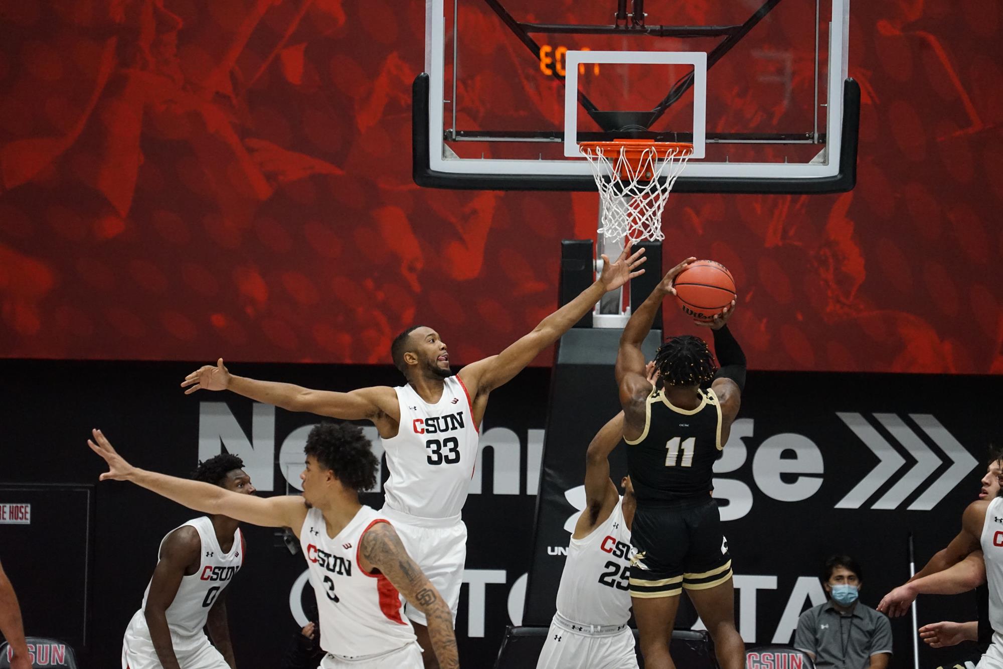 Miles James - 2021-22 - Men's Basketball - CSUN Athletics