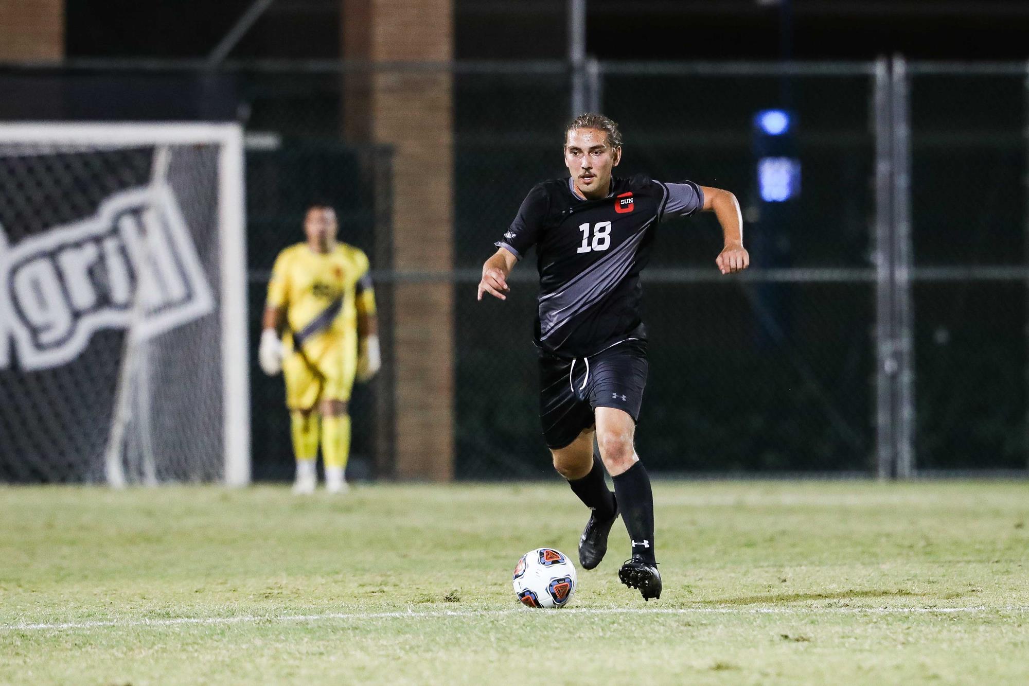 Maximillian Yanakaev - 2021 - Men's Soccer - CSUN Athletics