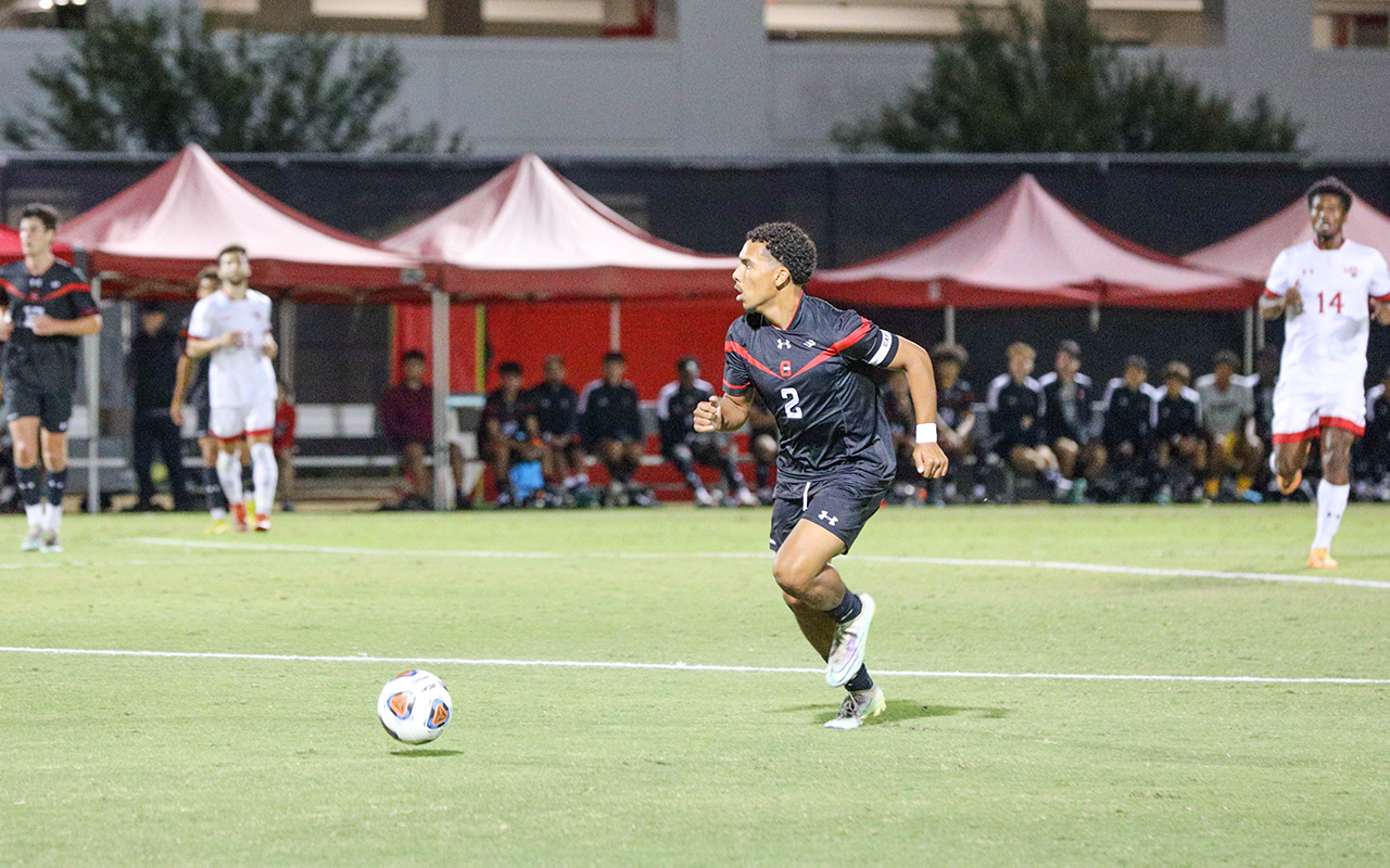 Marvin Arias - 2022 - Men's Soccer - CSUN Athletics