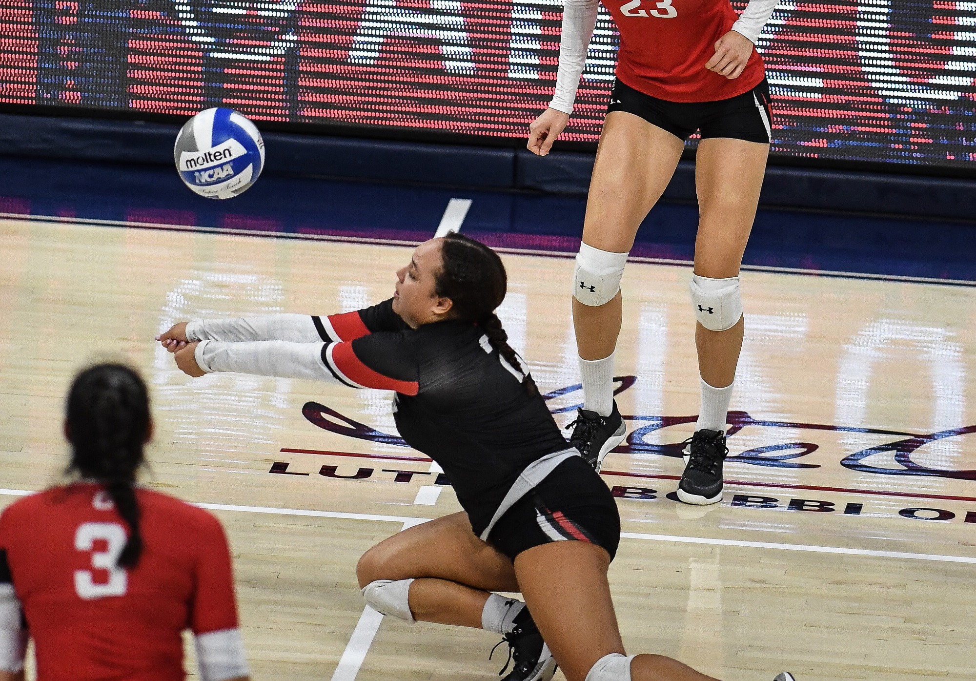 Breanna Mitchell - 2022 - Women's Volleyball - CSUN Athletics