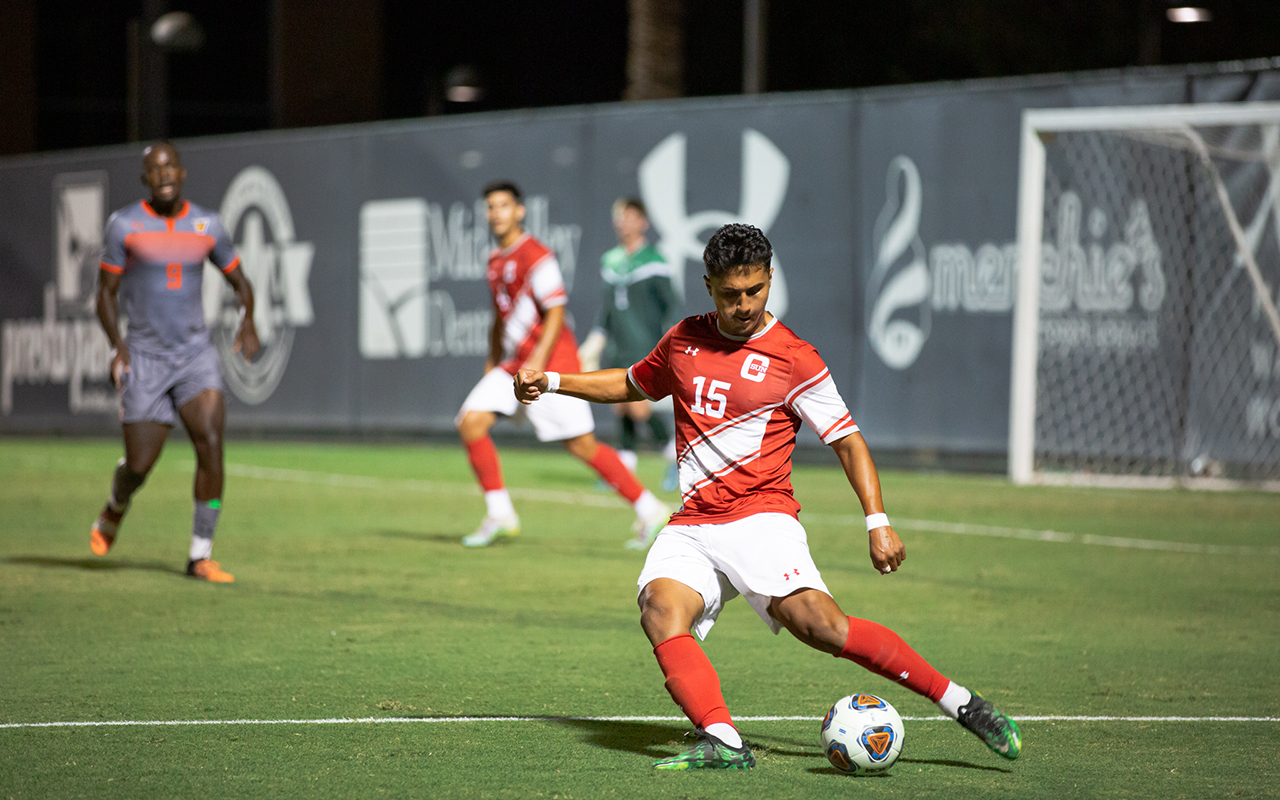 Alex Lemus - 2022 - Men's Soccer - CSUN Athletics
