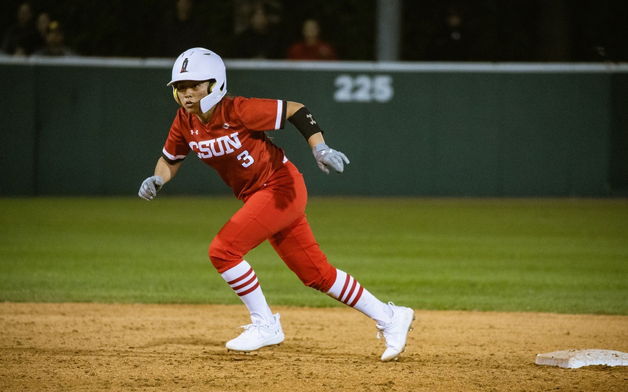 Iowa Edges CSUN With Two in The Bottom of the Seventh - CSUN Athletics
