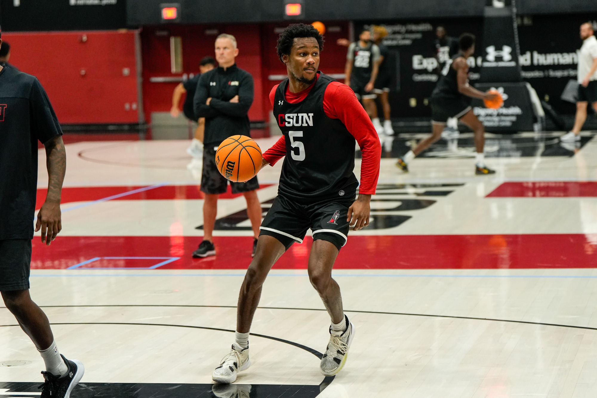 Gianni Hunt - 2023-24 - Men's Basketball - CSUN Athletics