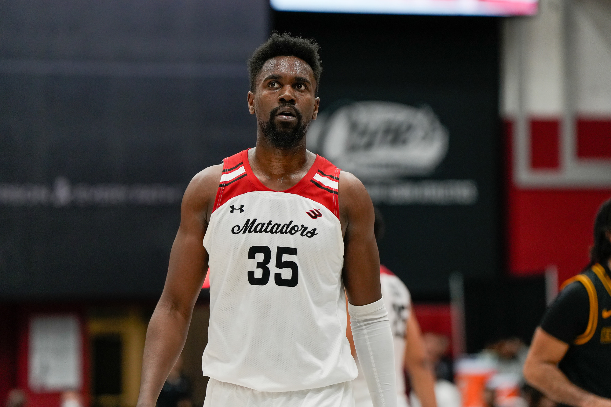 Dearon Tucker - 2023-24 - Men's Basketball - CSUN Athletics