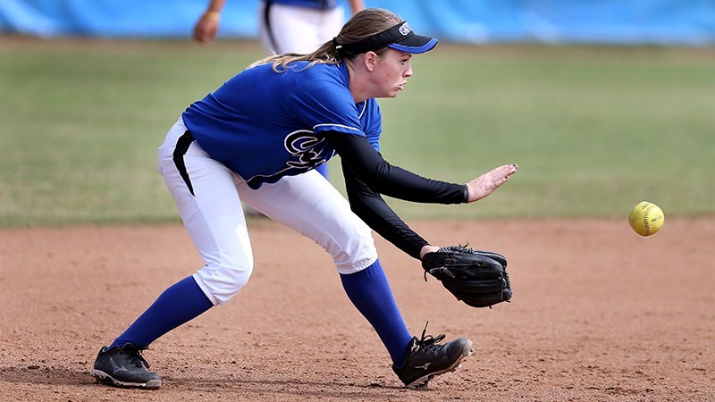Nicole Nobbe - Softball - California State University of San Bernardino ...