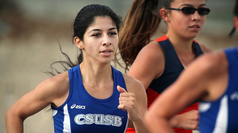 Alice Zayer - Women's Cross Country - California State University of ...
