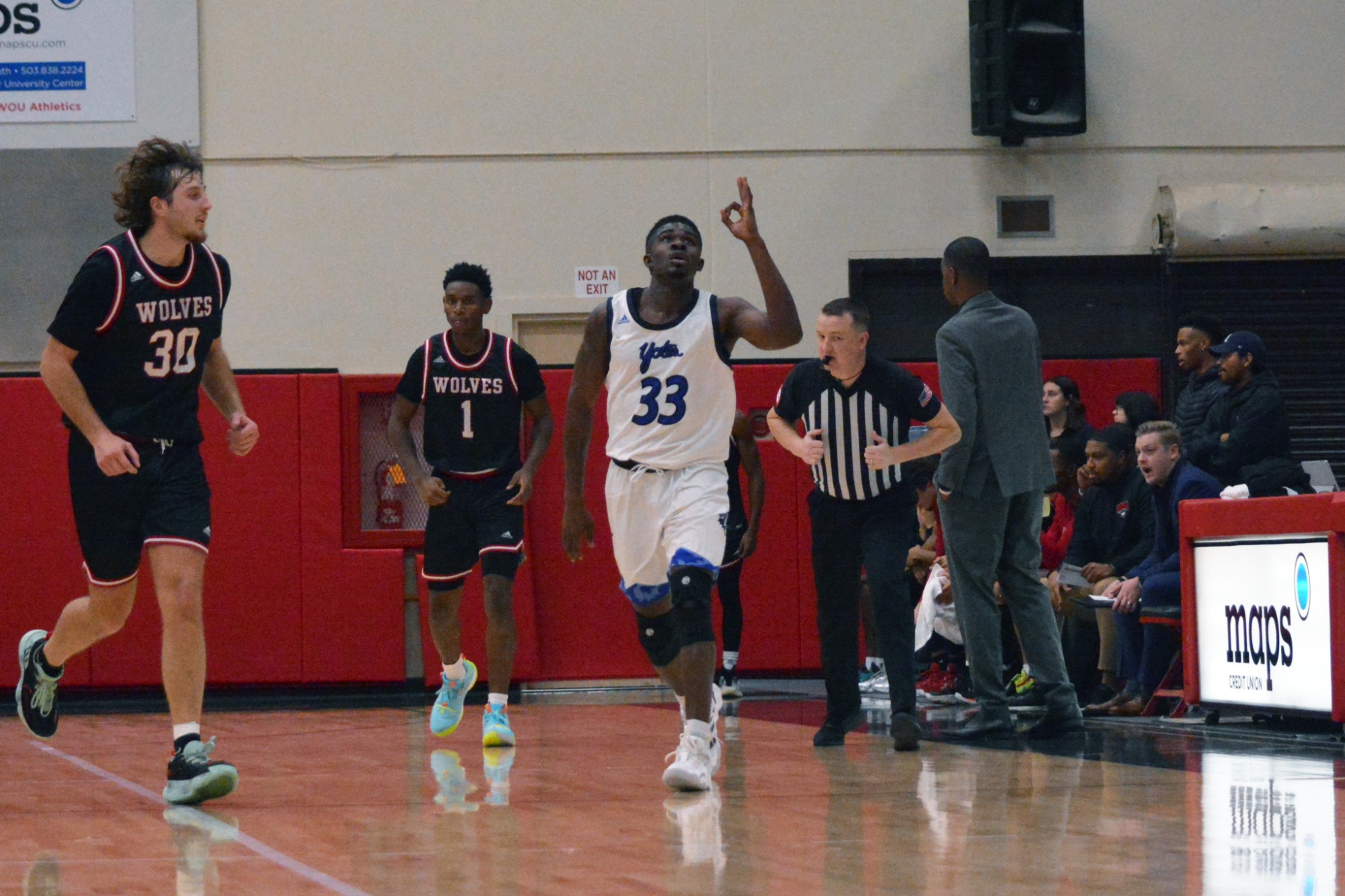 Dontrell Shuler - Men's Basketball - California State University of San ...