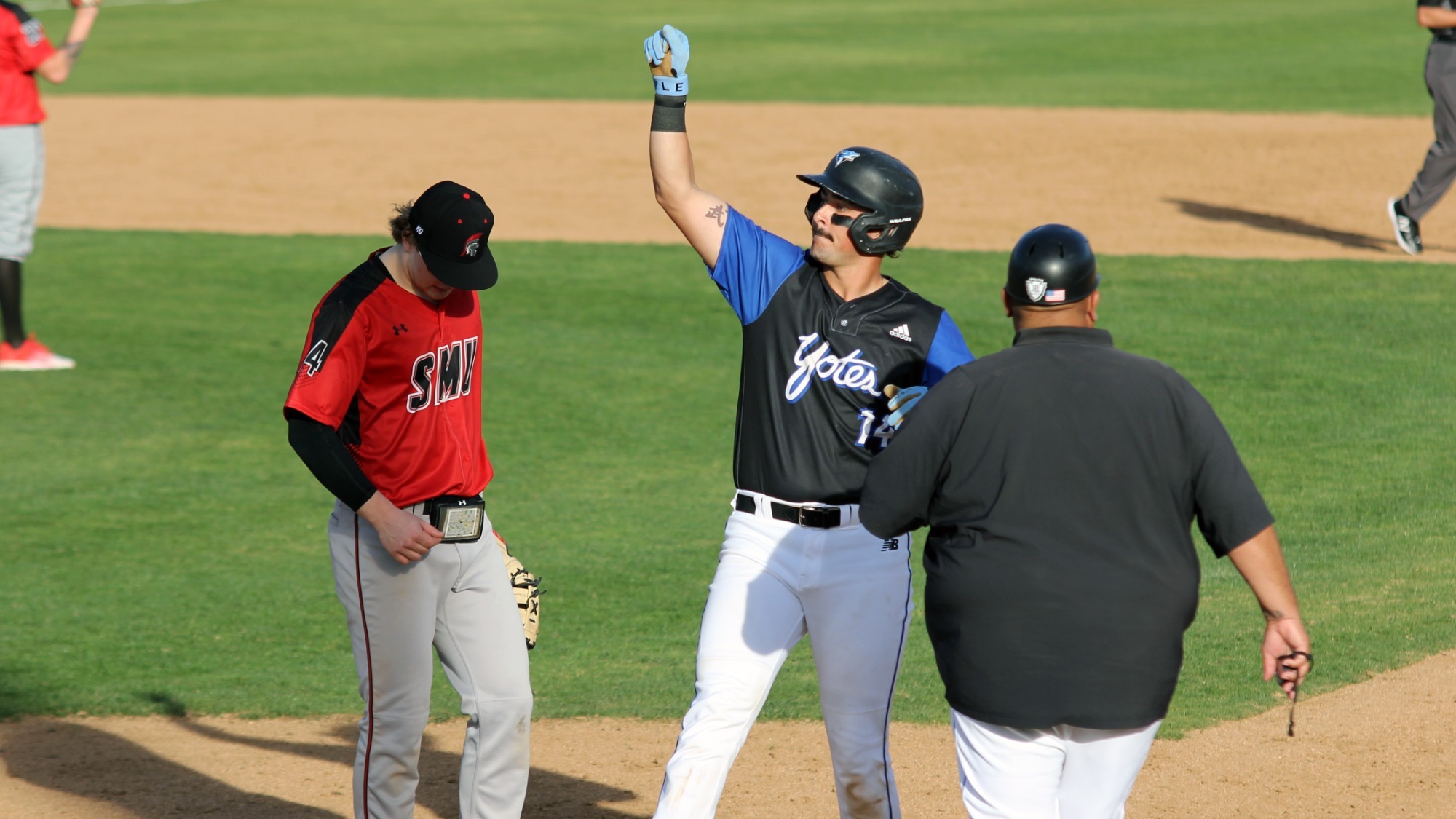 Yotes’ Bats Shine in Series Opener Win - California State University of ...
